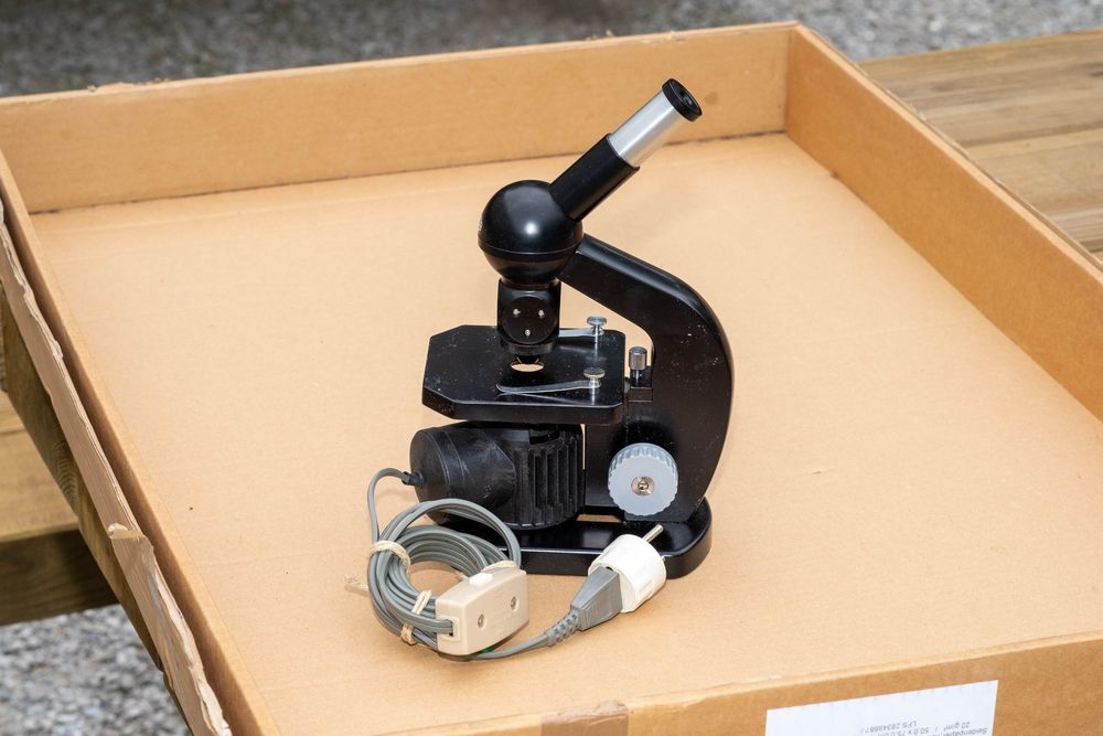 Microscope OLYMPUS MIC avec éclairage électrique RARE | Kaufen auf Ricardo
