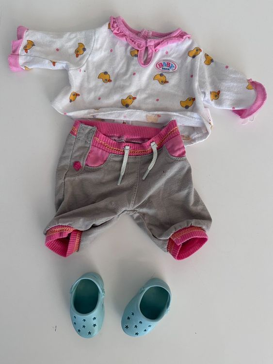 Original Baby Born Kleider - 2 Sets (Gebraucht) in Nänikon für CHF 10 ...