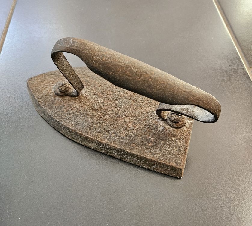 fer à repasser (D'occasion) à Tramelan pour CHF 1 – avec livraison ...