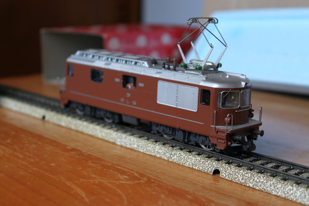 HAG 180 - Locomotive Re 4/4 BLS - AC - Analogique (D'occasion) à ...