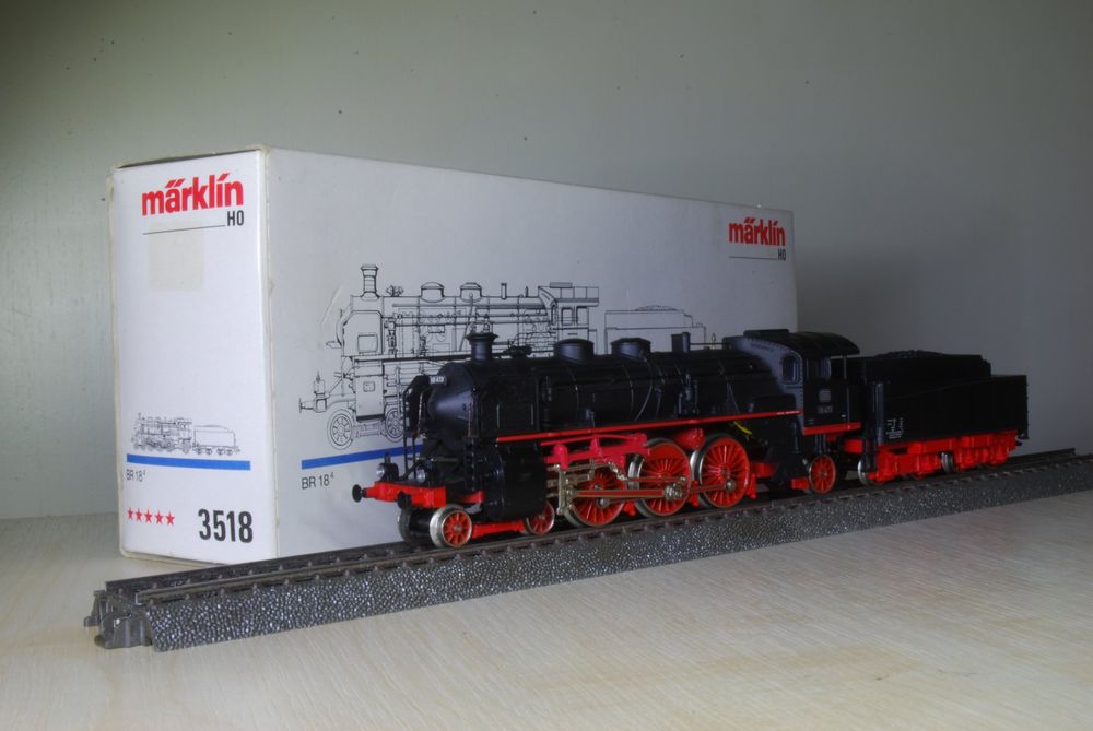 Märklin 3518 DB BR 18 Schlepptender- Dampflok 5***** HLA | Kaufen auf ...