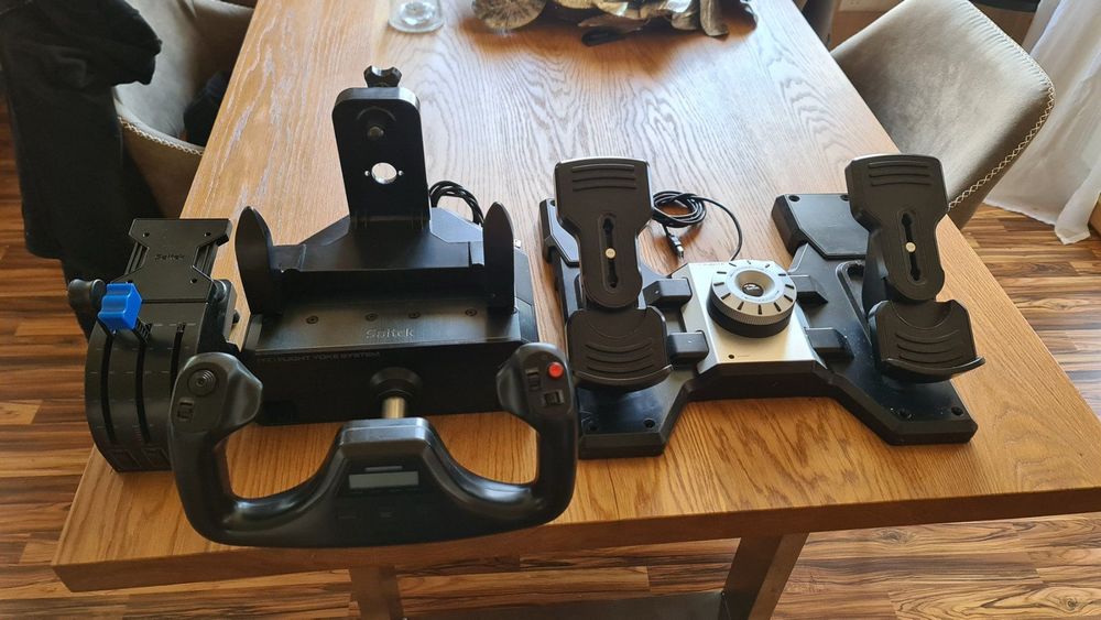 Logitech Saitek Flugsimulator Bundle | Kaufen auf Ricardo