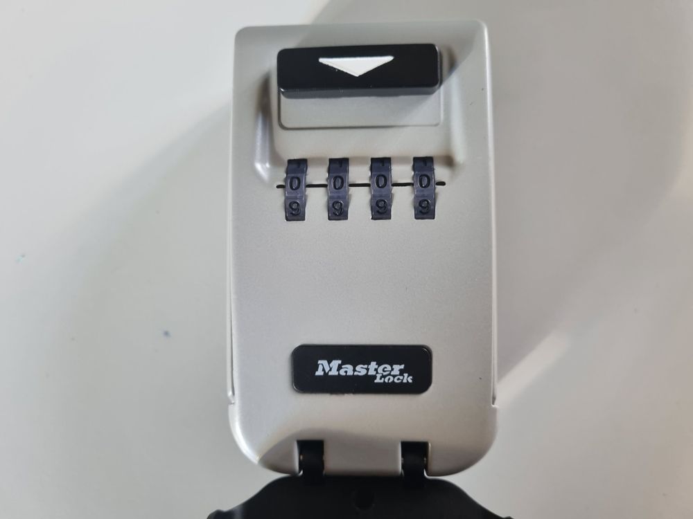 Coffre, boîte à clé Master Lock, combinaison éclairée, TBE (Gebraucht ...