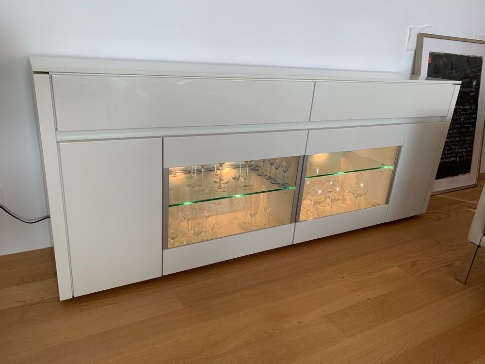 Sideboard mit Licht (Gebraucht) in Meilen für CHF 600 – mit Lieferung ...