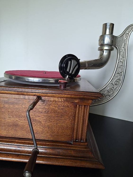 Ancien Gramophone Pathé de bistrot (D'occasion) à Bevaix pour CHF 1050 ...