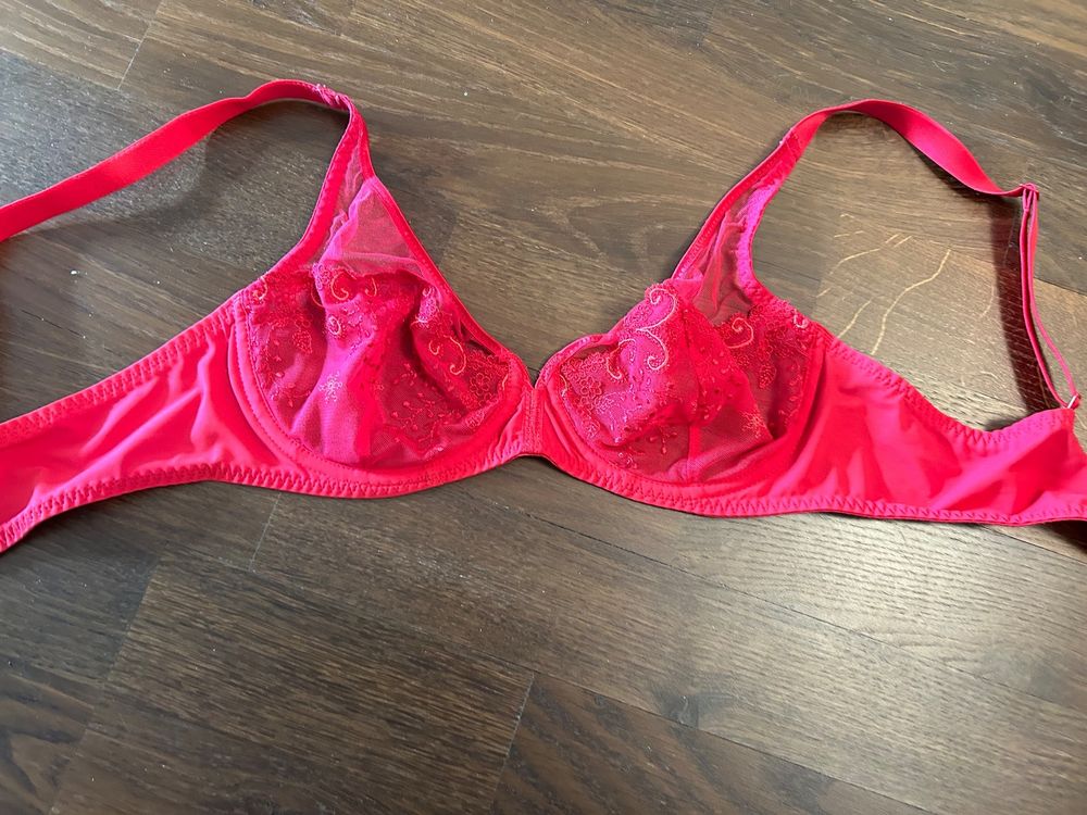 Roter BH 85B Simone Perele, Spitze, transparent, neuwertig | Kaufen auf Ricardo