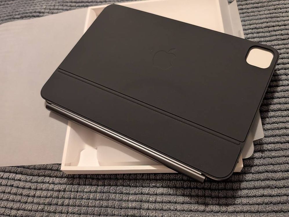 Magic Keyboard for iPad Pro M5 11 / black / en-USA (Gebraucht) in St ...