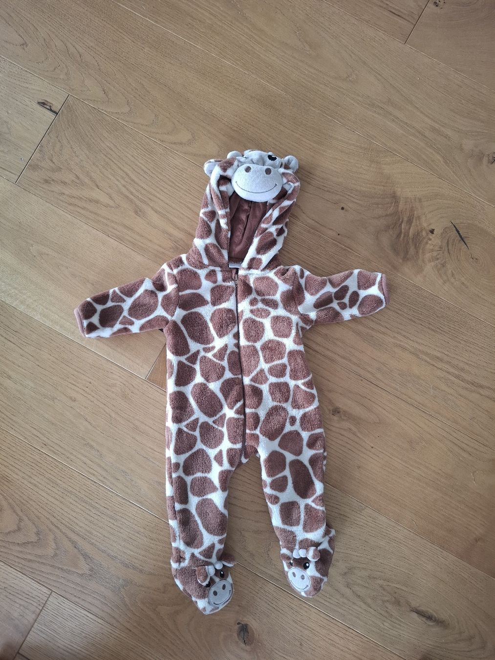 Giraffe Onesie Kostüm 62 (Gebraucht) in Hildisrieden für CHF 8 – mit ...