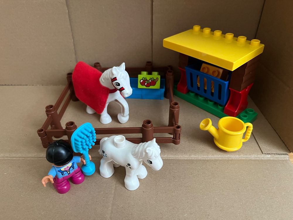 Lego Duplo Pferdekoppel 10806 mit Pferd und Pony (Gebraucht) in ...