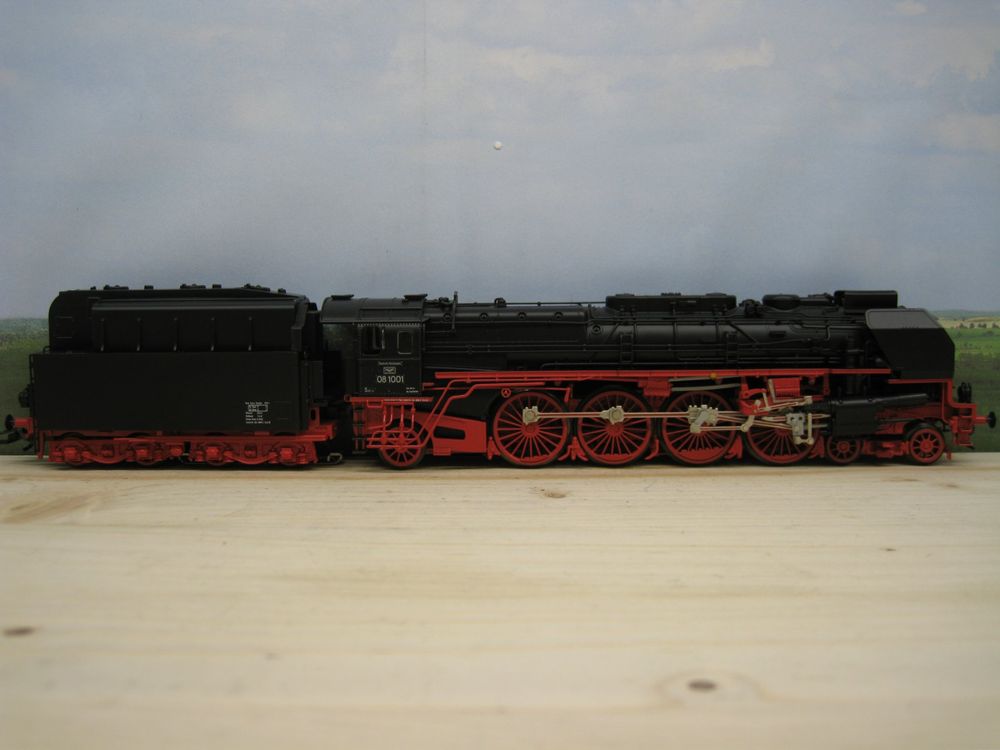 Märklin 39242 Dampflok Br 08 1001 / mfx Spielewelt (Neu (gemäss ...