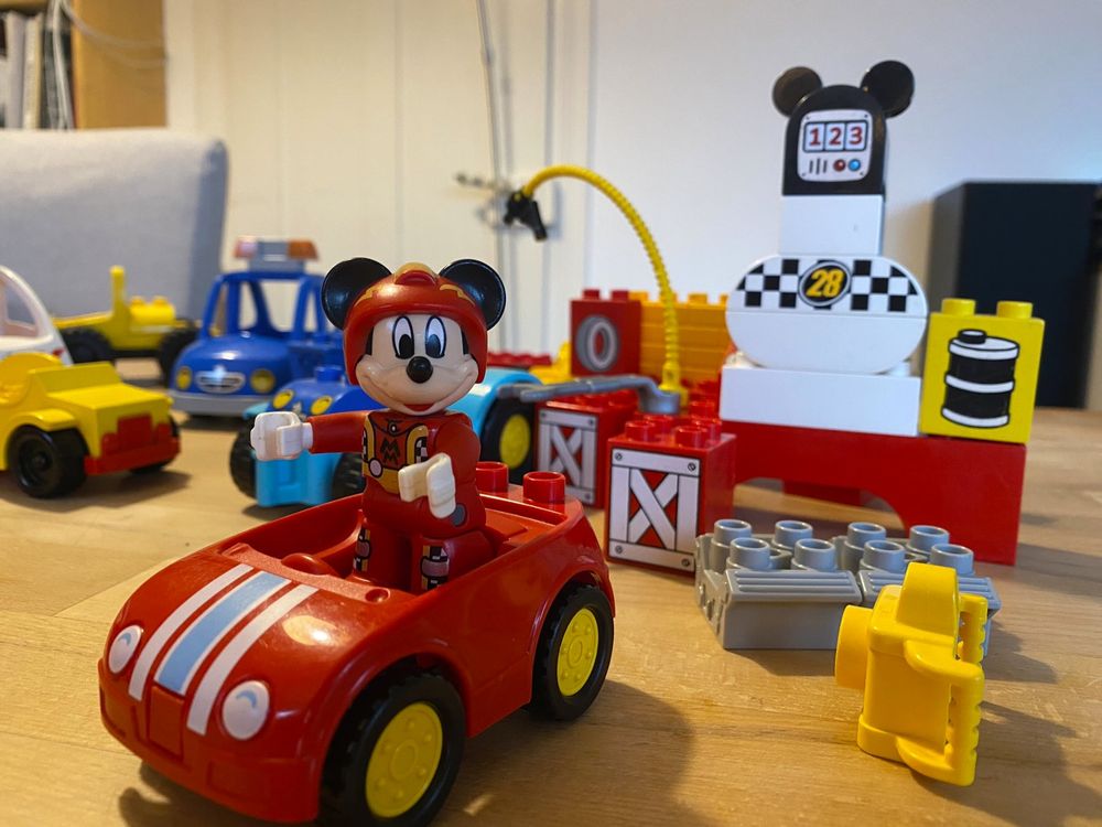 Lego Duplo: Fahrzeuge, Mickey, Tankstelle, Ambulanz | Kaufen auf Ricardo