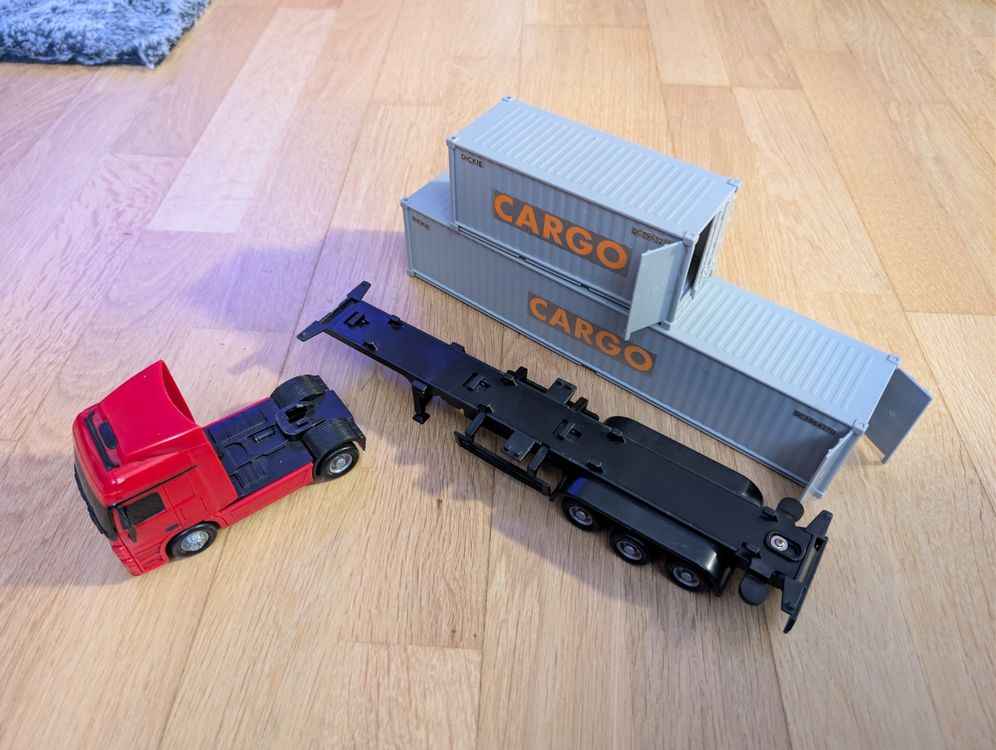 DICKIE Mercedes Container LKW (Gebraucht) in Urtenen-Schönbühl für CHF ...