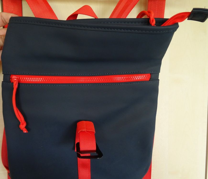 Rucksack dunkelblau rot (Gebraucht) in Speicher für CHF 1 – mit ...