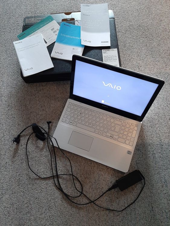 Sony Vaio Notebook i7 8GB RAM 1TB 15,5 | Kaufen auf Ricardo