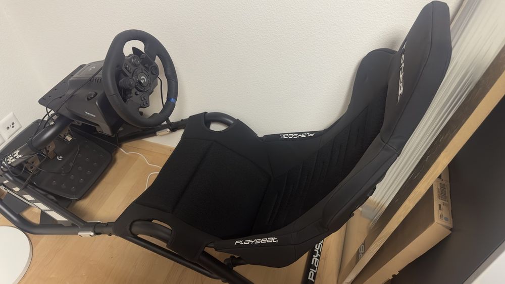 Playseat Challenge + Logitech G923 | Kaufen auf Ricardo