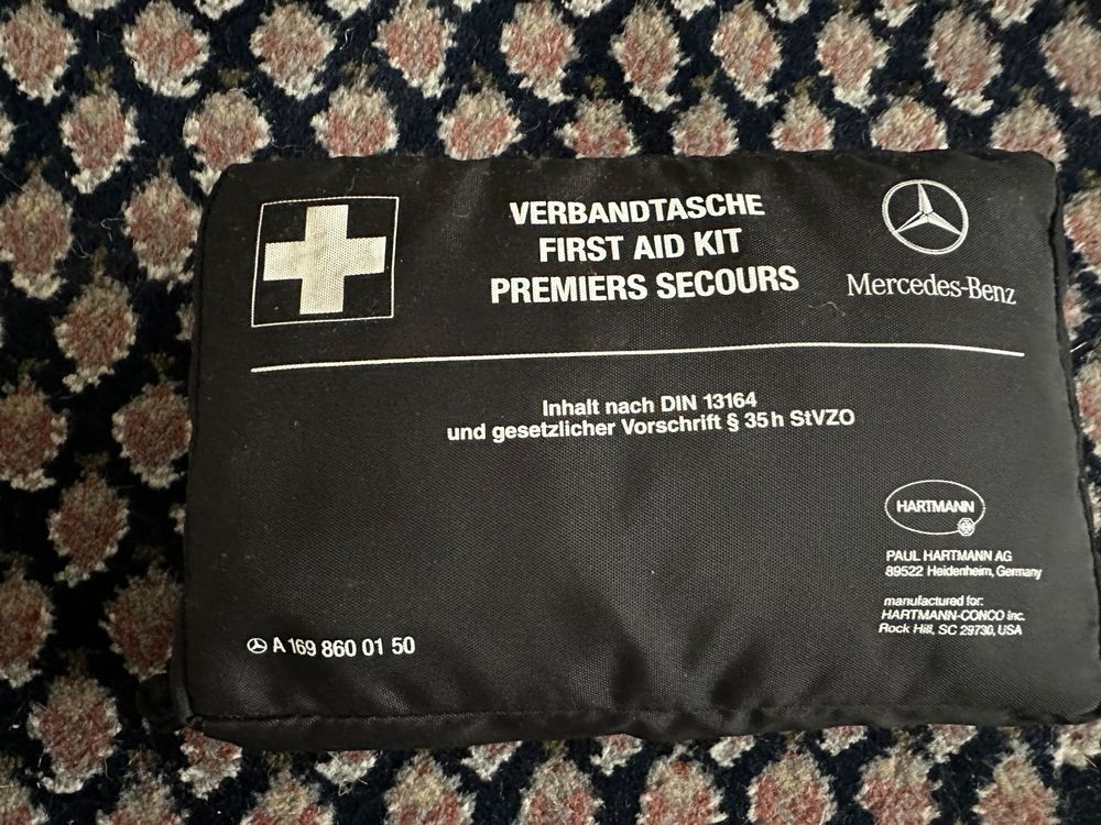 Mercedes Erste Hilfe SET ink. Reifendruck Kit NEU Original | Kaufen auf ...