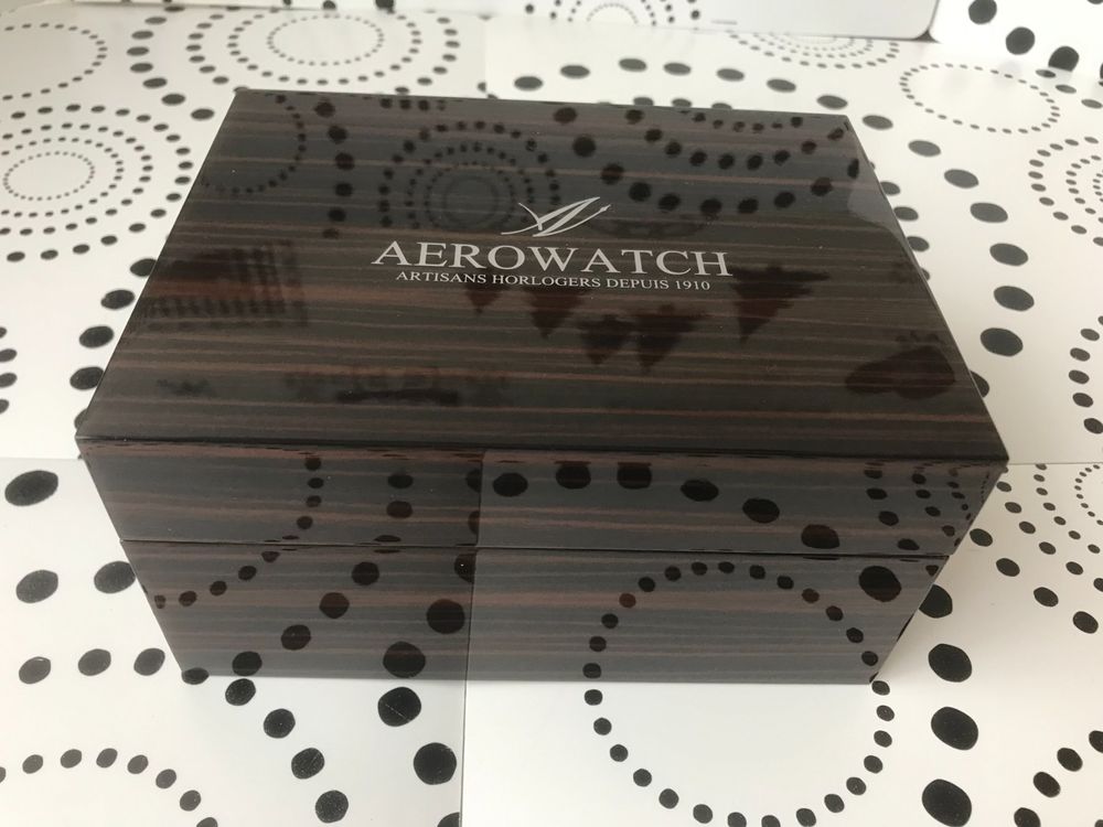 AEROWATCH - WATCH CASE BOX ECRIN SCHACHTEL !!! (D'occasion) à pour CHF ...
