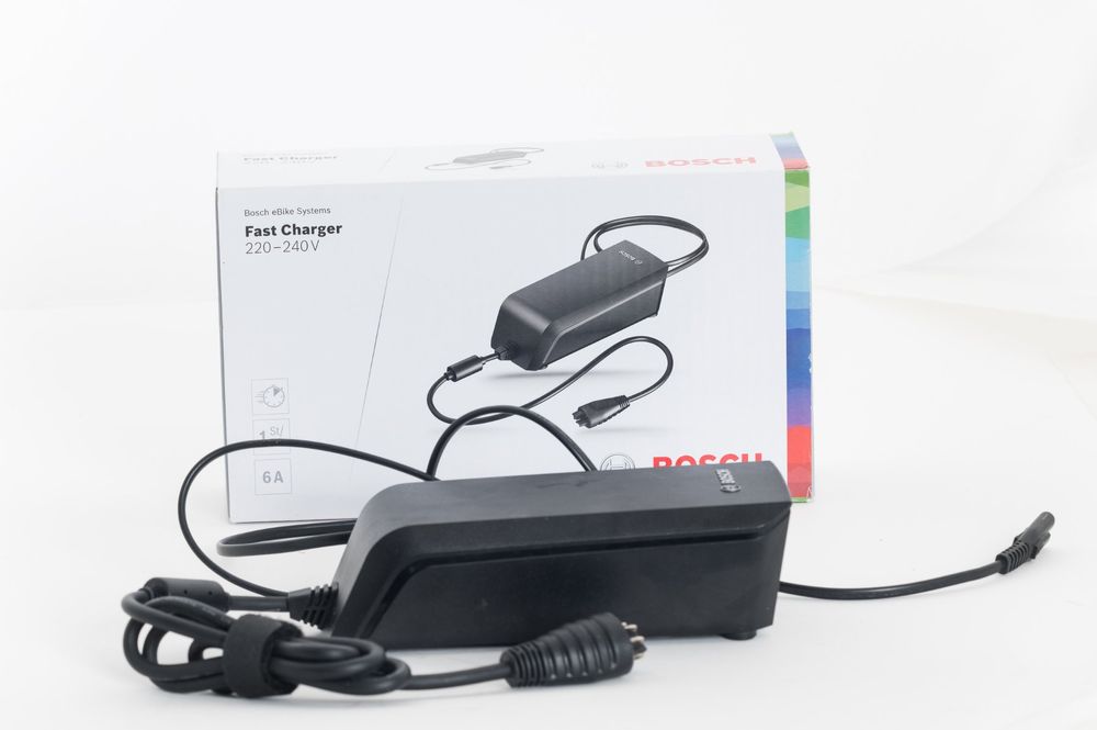 Bosch Fast Charger für E-Bike (Gebraucht) in Ennetbaden für CHF 75 ...