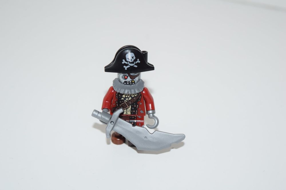 Lego Zombie Pirat interessante Figur (Gebraucht) in Uznach für CHF 5.9 ...
