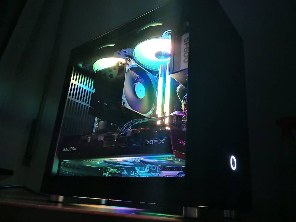 Compact Gaming PC (Ryzen 5600 / RX 6600 XT) (Gebraucht) in Zürich für ...