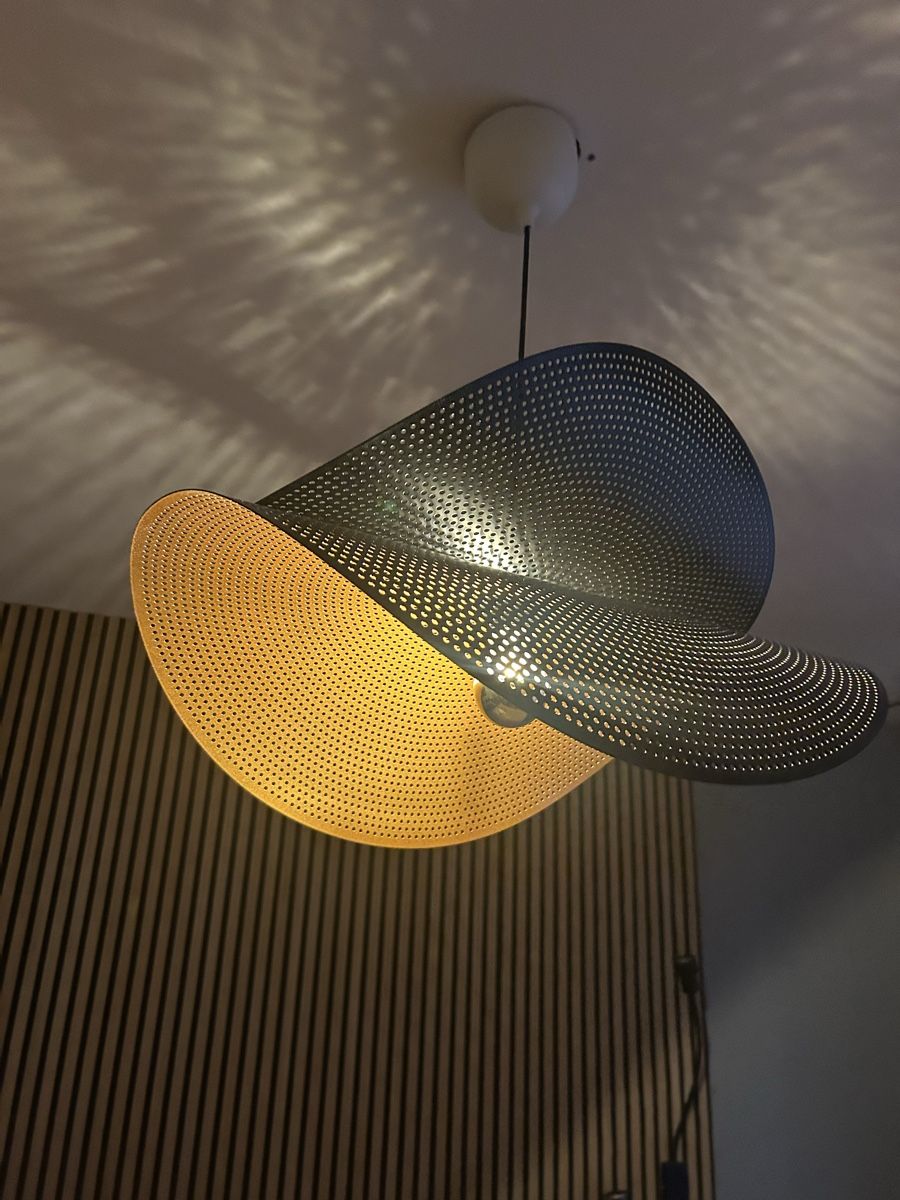 Stilvolle Lampe Fur Schrage Decke Fotos