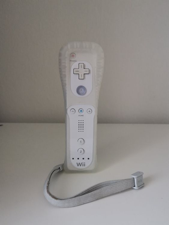 Nintendo Wii / Wii U Controller weiss (Gebraucht) in Stans für CHF 20 ...