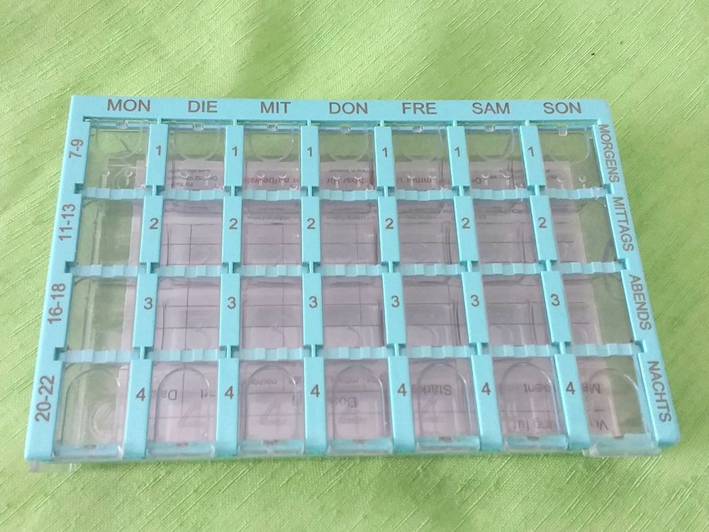 Medikamentenbox DOSETT | Kaufen auf Ricardo