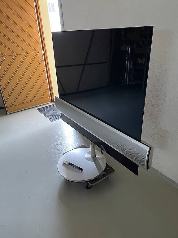 Bang Olufsen BeoVision Eclipse 65" OLED-Smart TV (Gebraucht) in Zetzwil ...