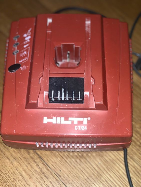 Hilti C7/ 24 Chargeur de batterie | Kaufen auf Ricardo