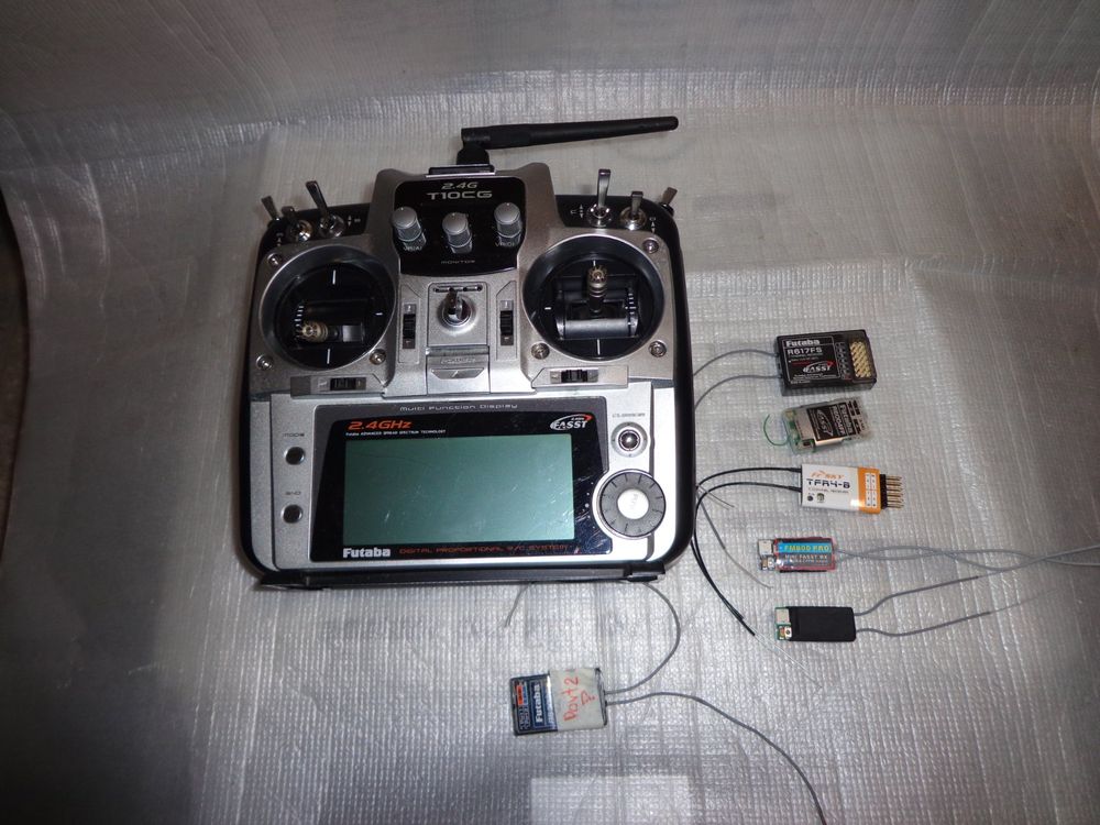 Futaba T10CG 2.4GHZ Fasst Sender + Empfänger (Gebraucht) in Camorino ...