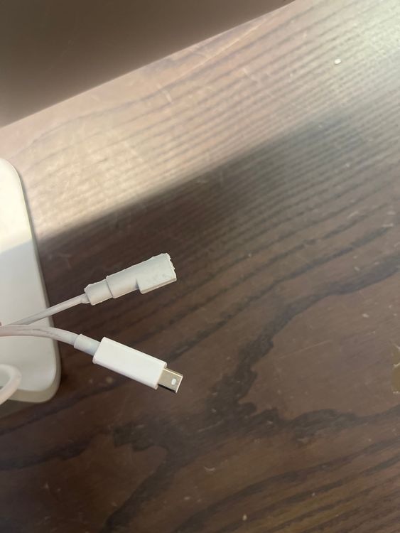 Apple 27" Thunderbolt Display #01 (Gebraucht) in Dietikon für CHF 1 ...