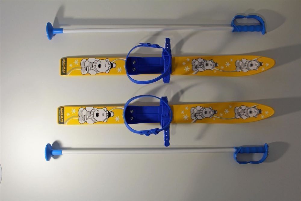 Kinder Ski Set Rutscherli mit Stöcke (Neu und originalverpackt) in für ...