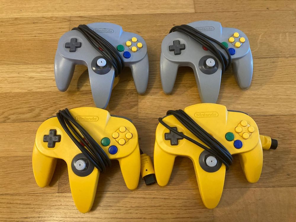 4 x Nintendo 64 (N64) Controller (Original) | Kaufen auf Ricardo