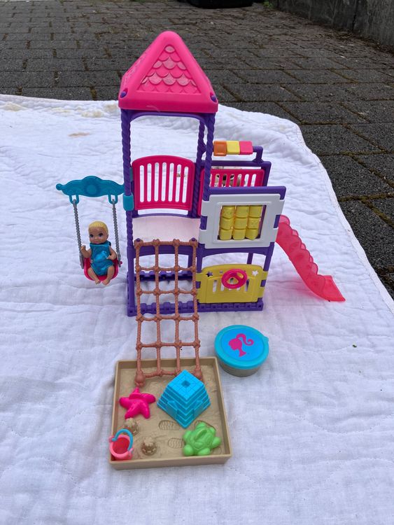 Spielplatz Barbie (Gebraucht) in Uster für CHF 5 – nur Abholung auf ...