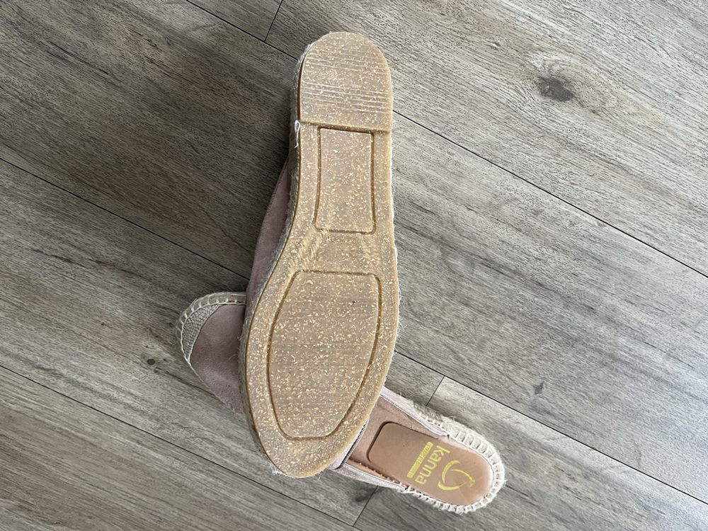 Kanna Leder Slippers mit weichem Fussbett (Neu (gemäss Beschreibung ...