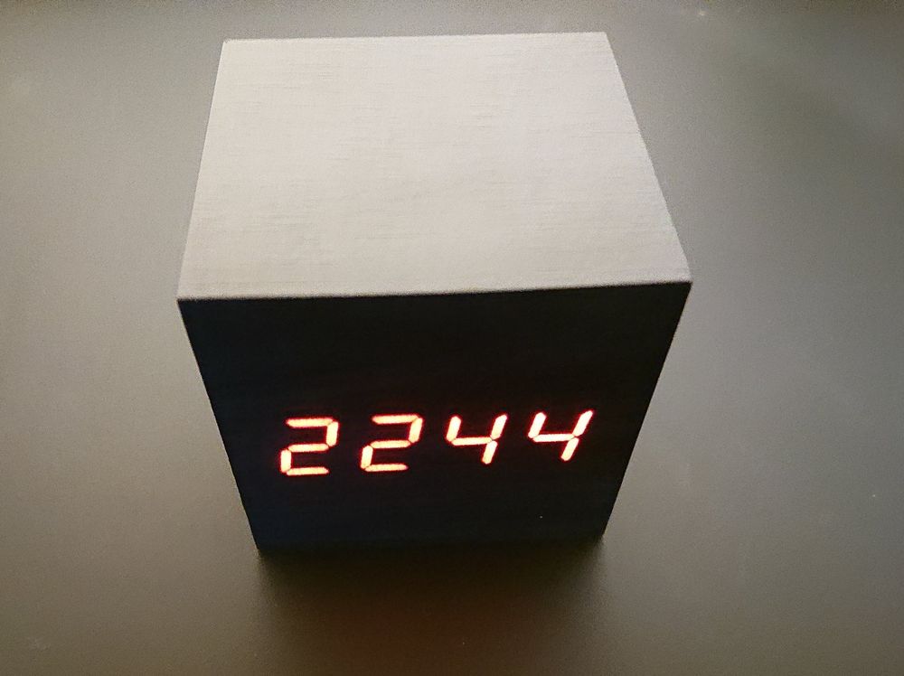 NEU - Digital Multi Info Cube Holz Design Voice Control LED (Neu und ...