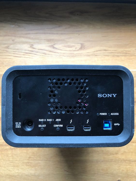 Sony PSZ-RA6T - 6TB ultra-fast portable RAID storage (Gebraucht) in ...