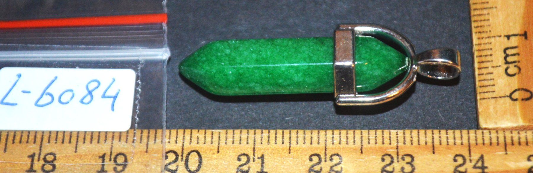 Anhänger L-6084 – Malaysia Jade Säule ca. 35x8mm (Neu und ...