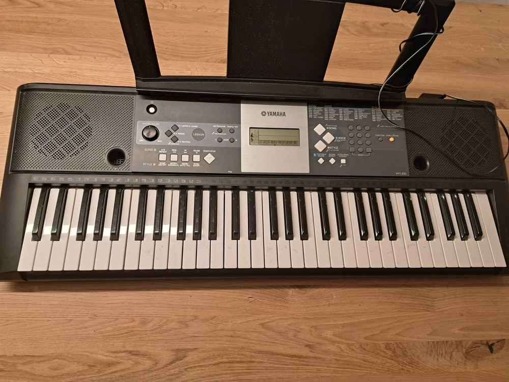 Yamaha elektro Keyboard XPT-230 | Kaufen auf Ricardo