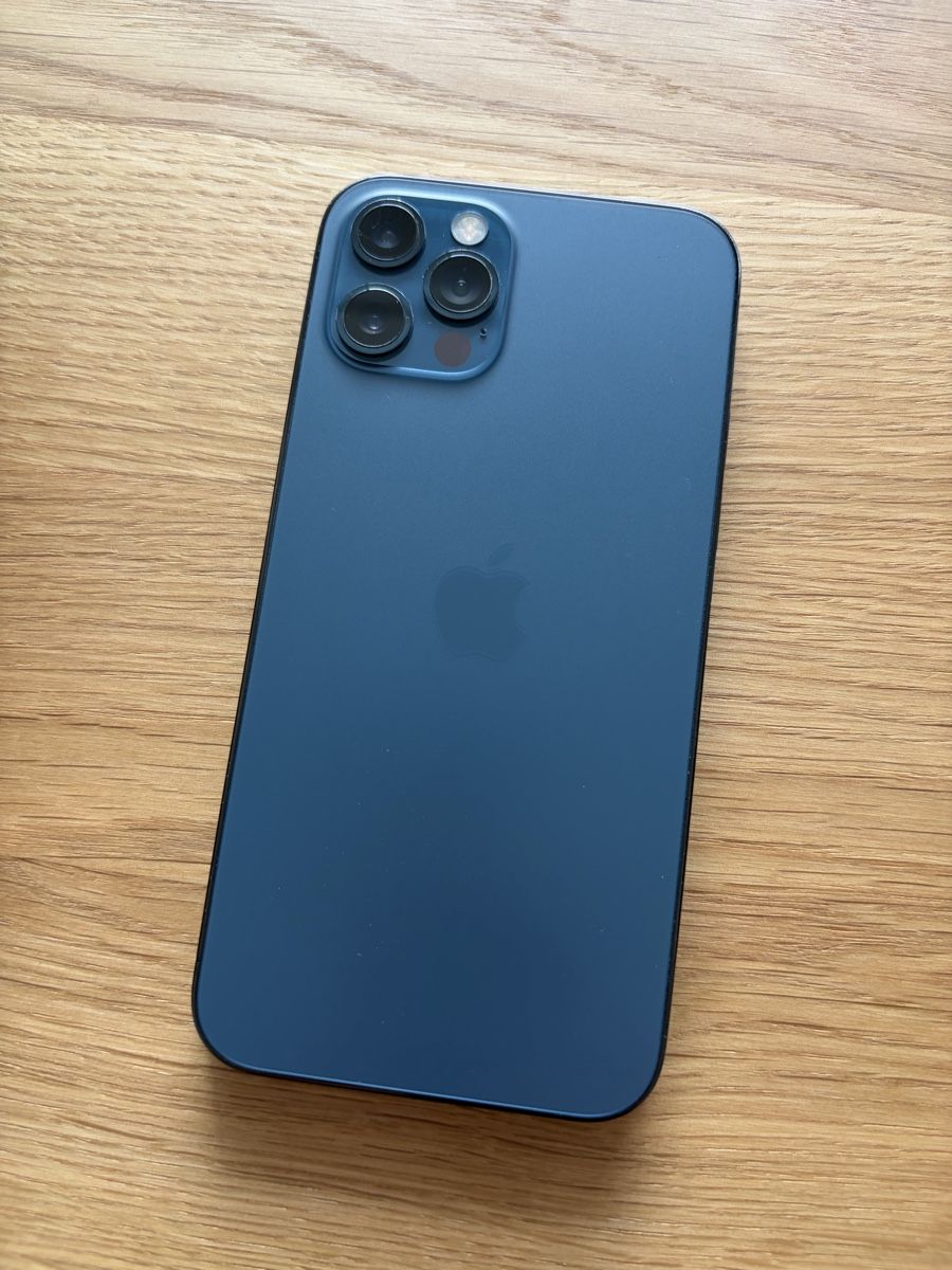 iPhone 12 Pro - Pazifikblau (128GB) (Gebraucht) in Zürich für CHF 179 ...