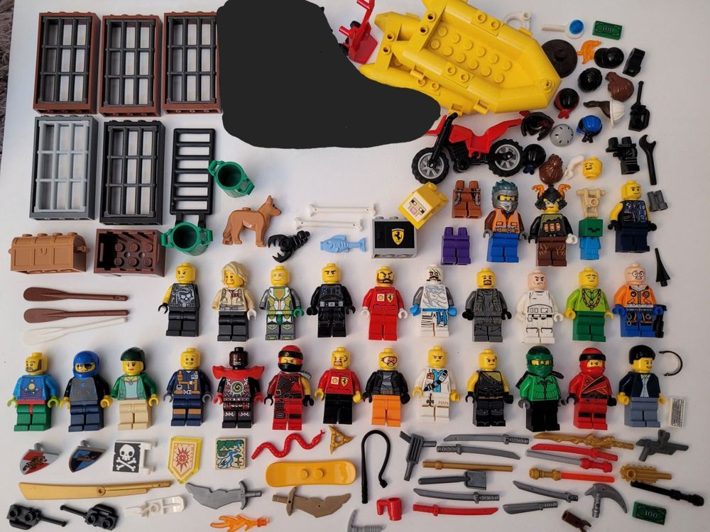25+ Lego Minifiguren und Zubehör (Gebraucht) in Buttikon SZ für CHF 28 – mit Lieferung auf ...
