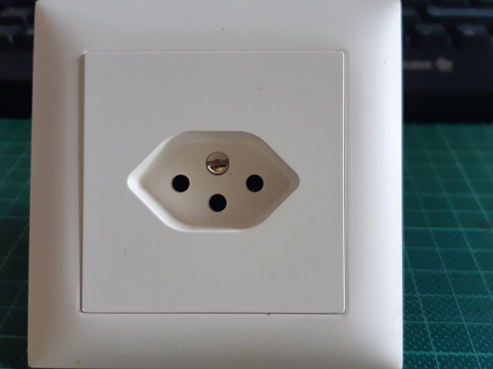 Feller Steckdose Typ 13 UP (Neu (gemäss Beschreibung)) in Safenwil für ...