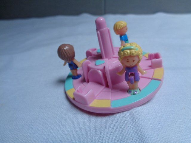 Polly Pocket 1993 Merry Go Round Pals 100% (Gebraucht) in Möhlin für ...