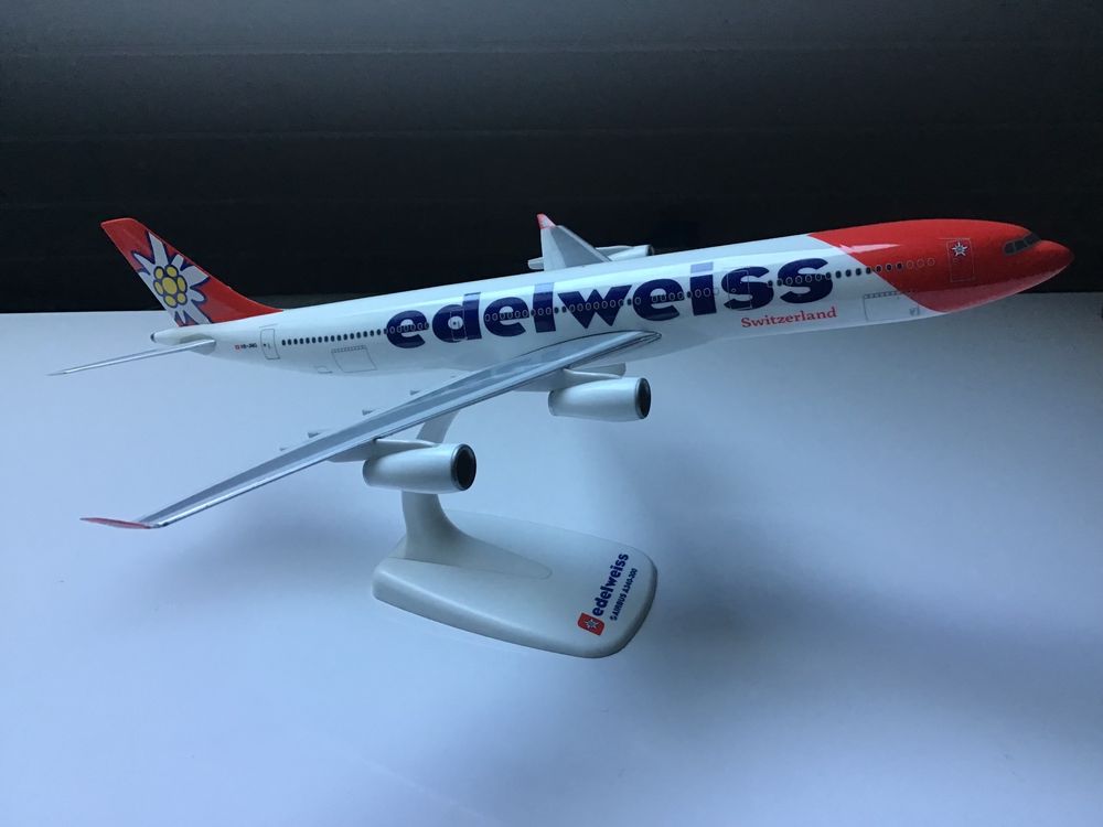 Flugzeugmodelle "EDELWEISS AIRBUS A340/SWISS BOEING 777" | Kaufen auf ...