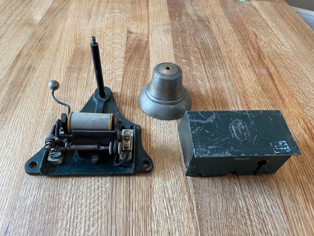 antike Hausglocke, elektrisch (Gebraucht) in für CHF 1 – mit Lieferung ...