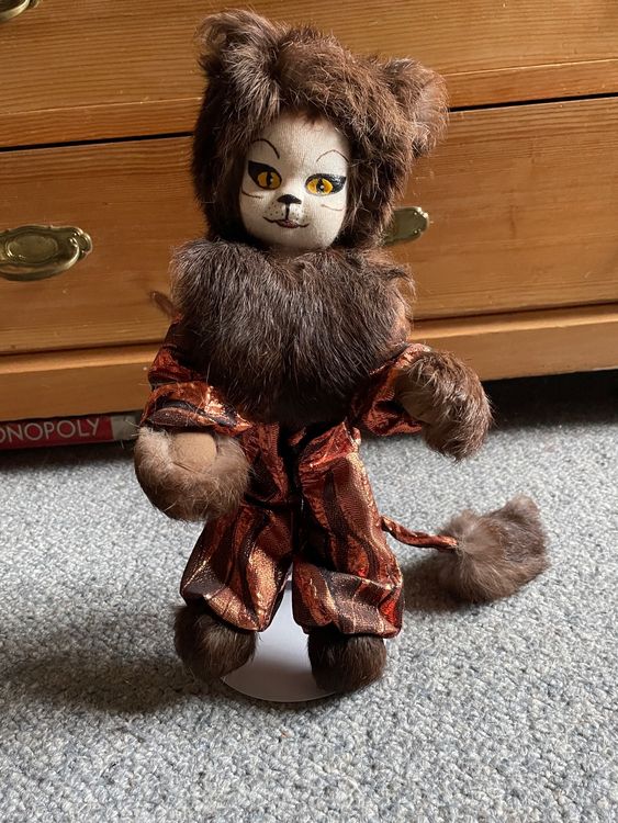 Cats Puppe ca. 33 cm mit Kaninchenfell (Neu (gemäss Beschreibung)) in ...