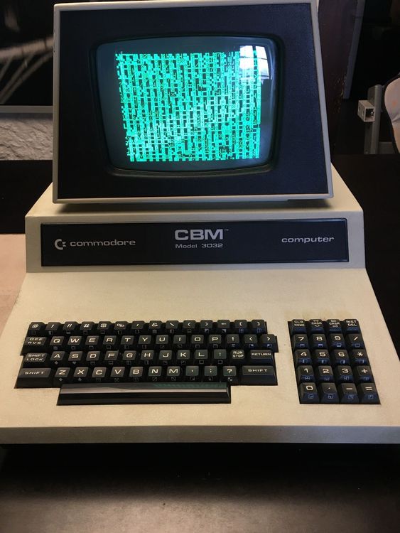 Ordinateur commodore CBM Model 3032 | Kaufen auf Ricardo
