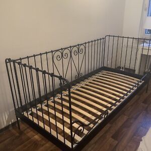 Bett meldal von Ikea | Kaufen auf Ricardo