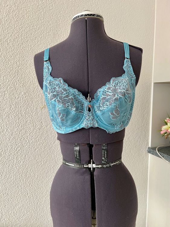 Triumph Bügel-BH »Wild Peony Florale WP« mit Spitzendetails | Acheter ...