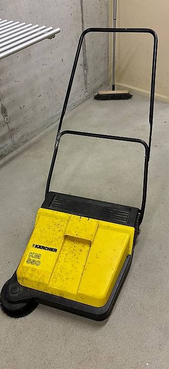 Kärcher KM 550 putzmaschine (Gebraucht) in seon für CHF 31 – nur ...